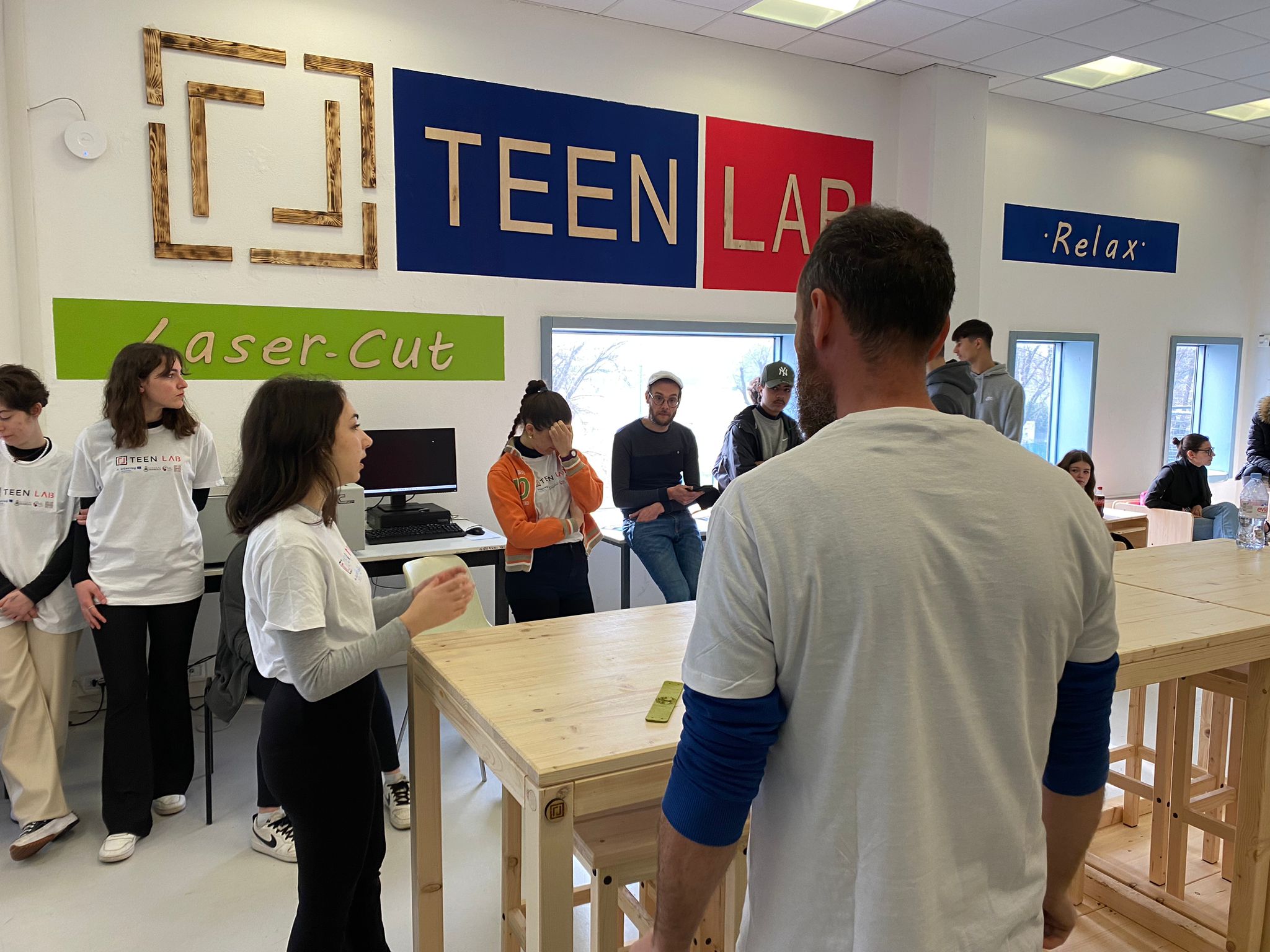 TEEN LAB: innovative digital training to combat early school leaving - Labo